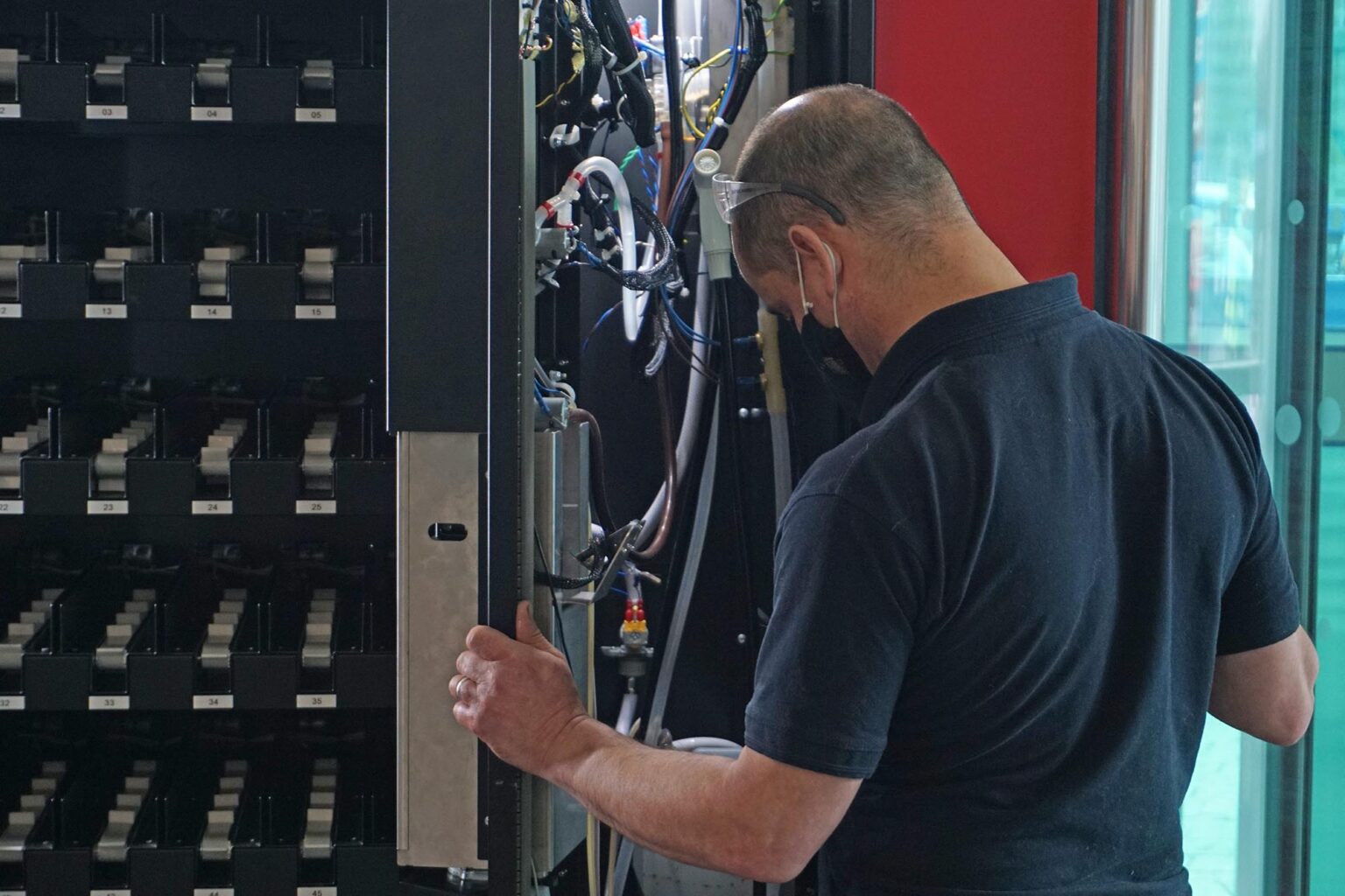 Reliable Equipment Installation Service UK | RBC Logistics